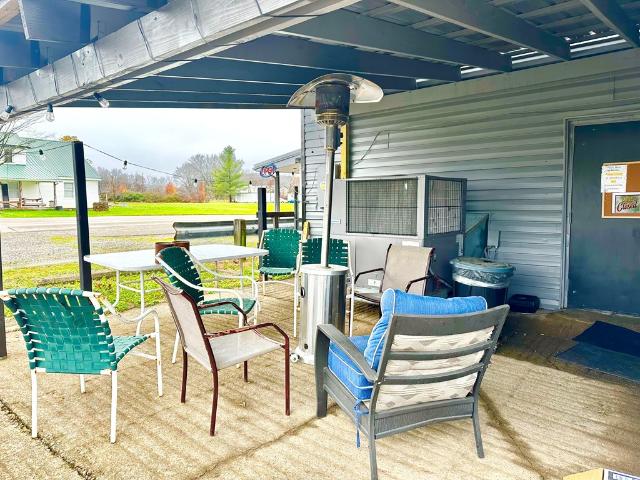 2254 Blain Highway