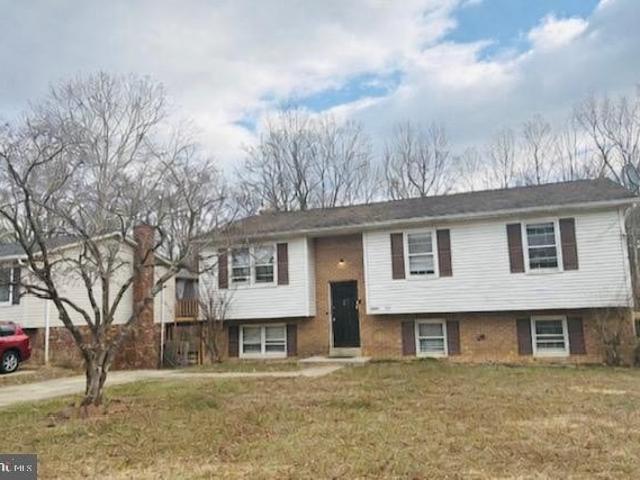2254 Bridle Path Dr, Waldorf, MD 20601