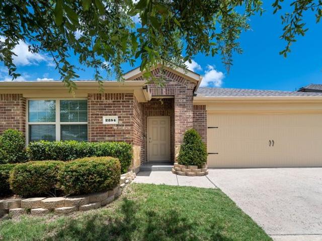 2254 Bryant Ln, Fate, TX 75189