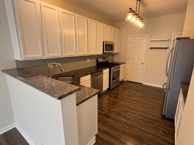 2254 Gallant Fox Circle