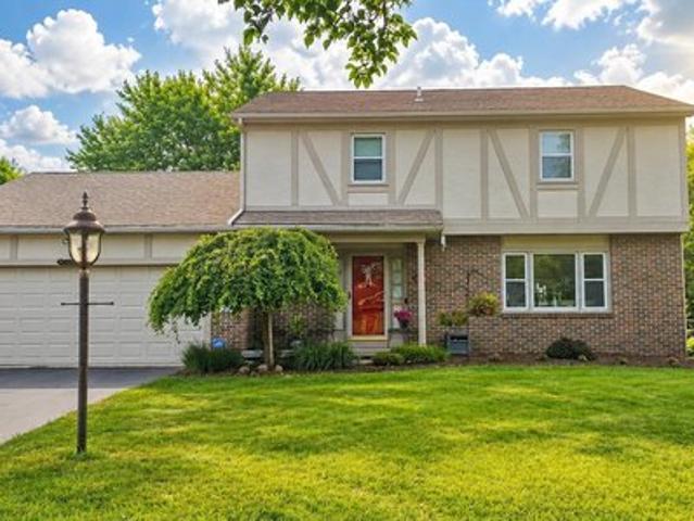 2254 Garden Creek Dr, Maumee, OH 43537