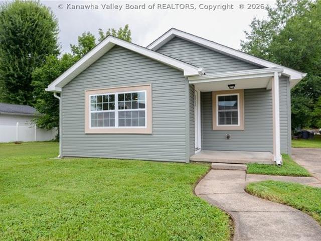 2254 Lincoln Ave, Saint Albans, WV 25177