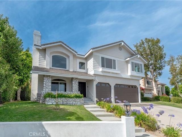 22557 Uhea Rd, Woodland Hills, CA 91364