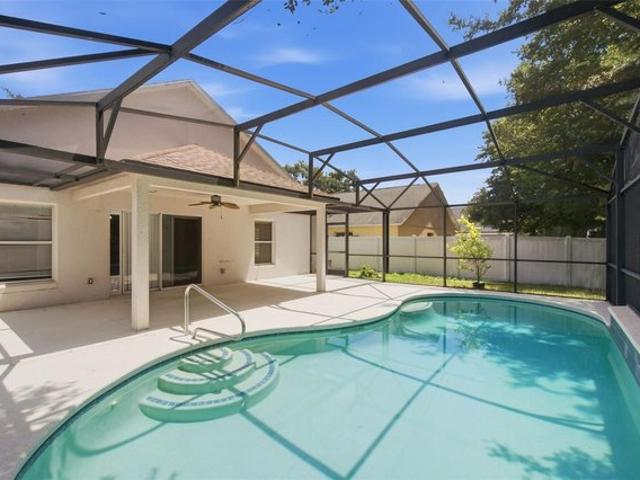 2255 Merry Rd, Tavares, FL 32778