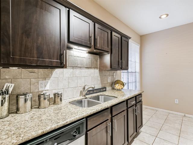 2255 Braeswood Park 183