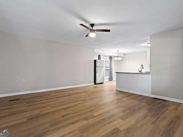 2255 Hunt Road