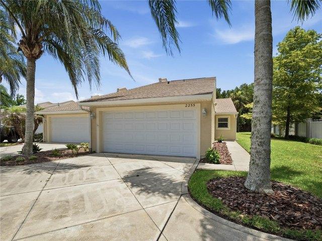 2255 Hawks Cove Cir, New Smyrna Beach, FL 32168