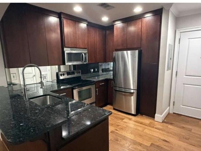 2255 Peachtree Ne Road, 525, Atlanta, US, GA