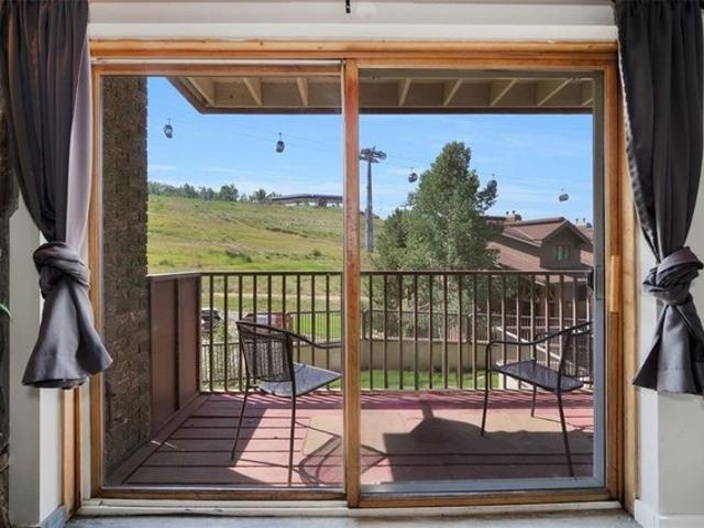2255 Storm Meadows Dr Unit 427, Steamboat Springs, CO 80487