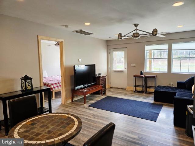 2256 Maon Road