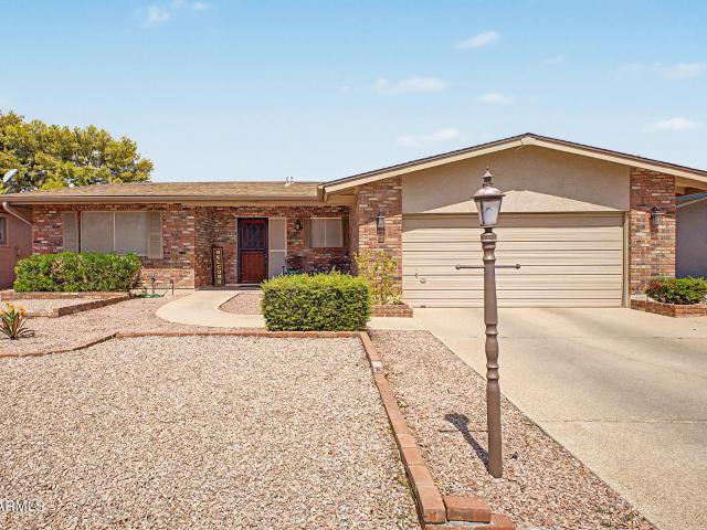 2256 n middlecoff drive