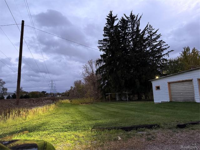 2256 E Main Street