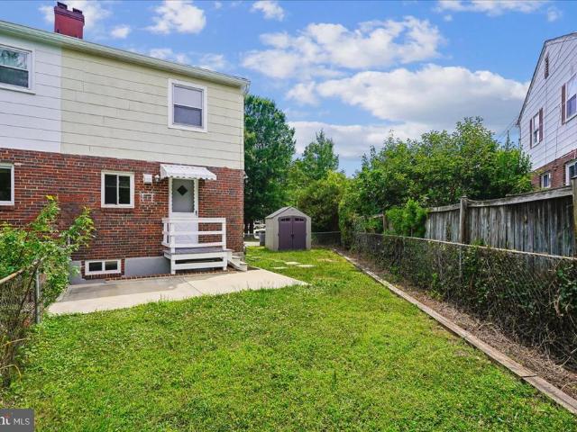 2256 Roanoke Drive