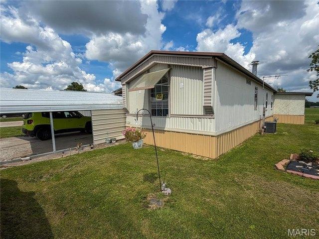 22574 Lake Westside Ln, Jerseyville, IL 62052