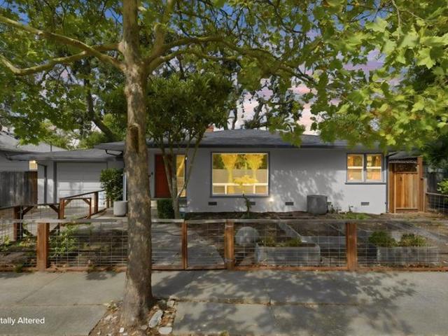 2257 Meyers Dr, Santa Rosa, CA 95403