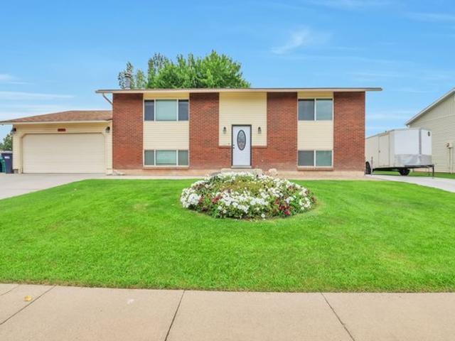 2257 N 700 W, Harrisville, UT 84414