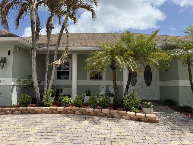 2257 SW Lawrence St, Port Saint Lucie, FL 34953