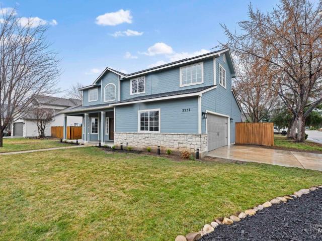 2257 W Pebblestone St