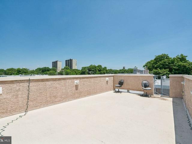 2258 N 12th Street, Philadelphia, US, PA
