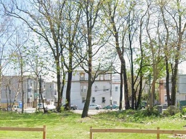 2258 N 16th St, Philadelphia, PA 19132