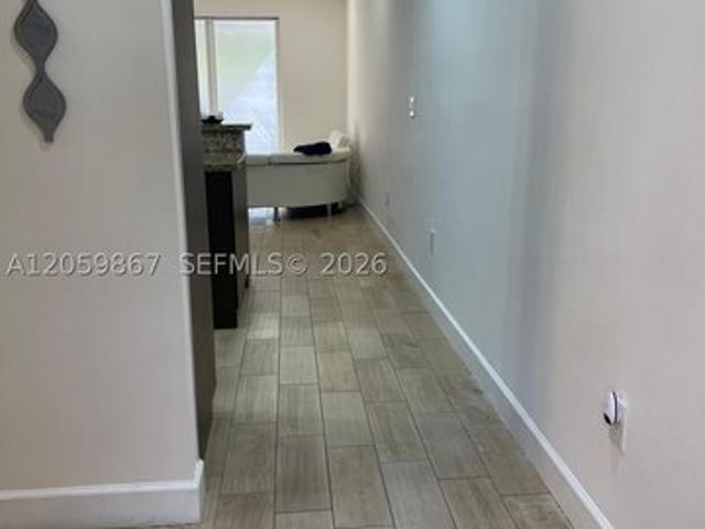 2258 NE 42nd Cir, Homestead, FL 33033