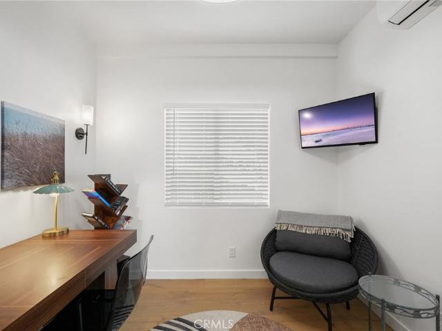 2258 Helios Dr, Los Angeles, CA 90068 | MLS #SR26142