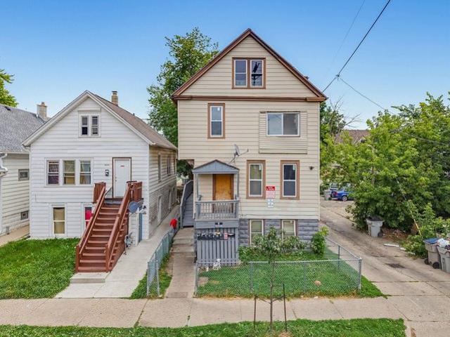 2258 S 17th St, Milwaukee, WI 53215