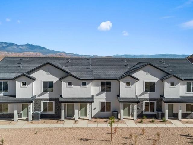 2258 S Wolverine Way Unit 2514, Washington, UT 84780