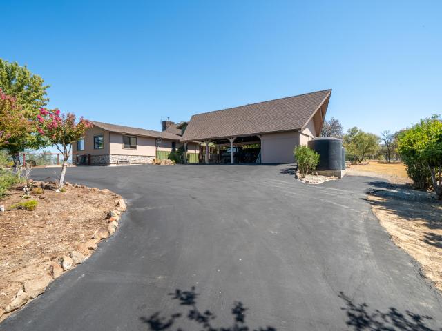 22596 Dalewood Drive