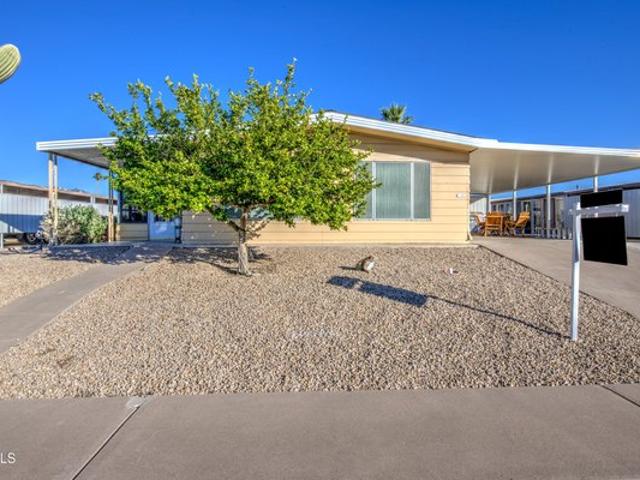 2259 N Nicklaus Dr, Mesa, AZ 85215