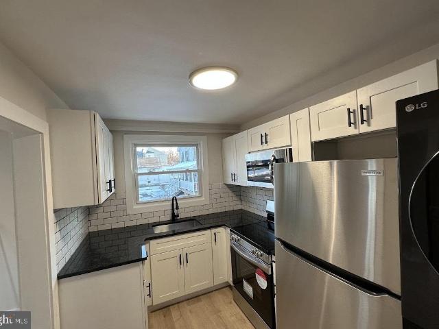 2259 Hamilton Ave, Willow Grove, PA 19090 | MLS #PAMC2170