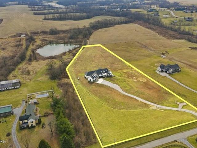 2259 Taylor Wood Rd, Simpsonville, KY 40067