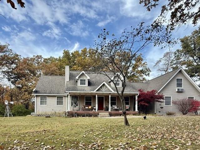 22503 Ladder Ave, Marshall, MO 65340