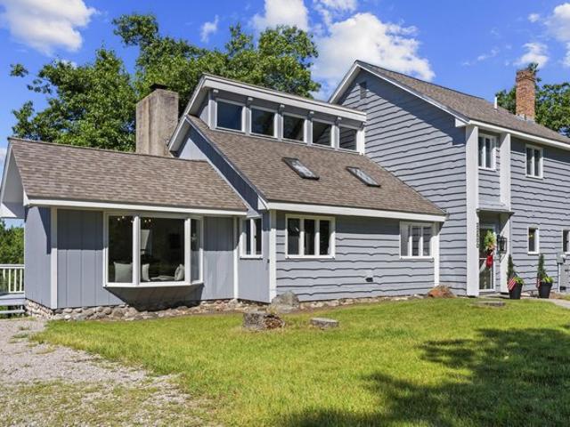 22500 Dowsett Trl, Atlanta, MI 49709