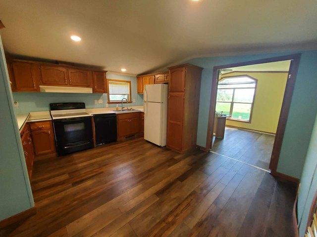 22502 E 321st St, Harrisonville, MO 64701
