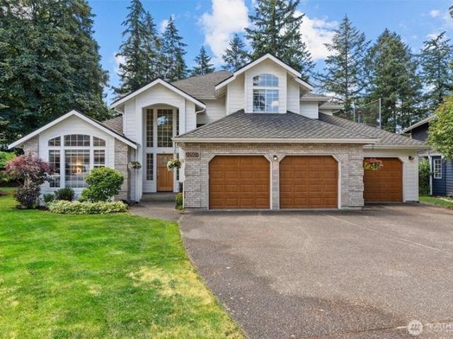 22507 SE 261st St, Maple Valley, WA 98038