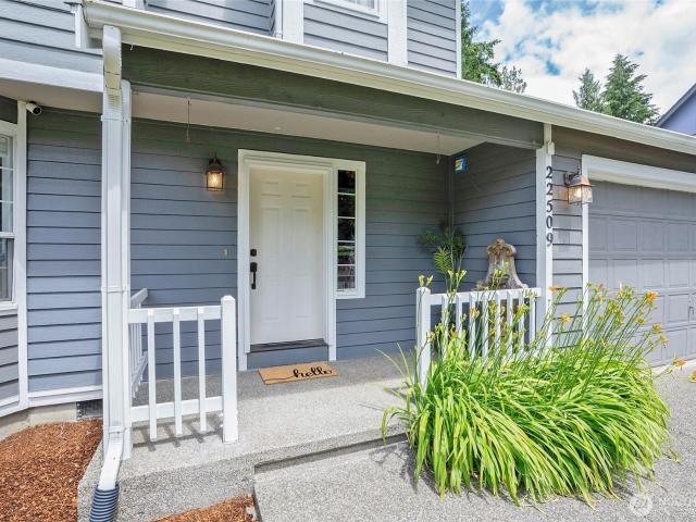22509 rd Avenue Ct E