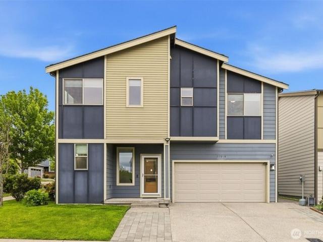 22509 SE 283rd St, Maple Valley, WA 98038