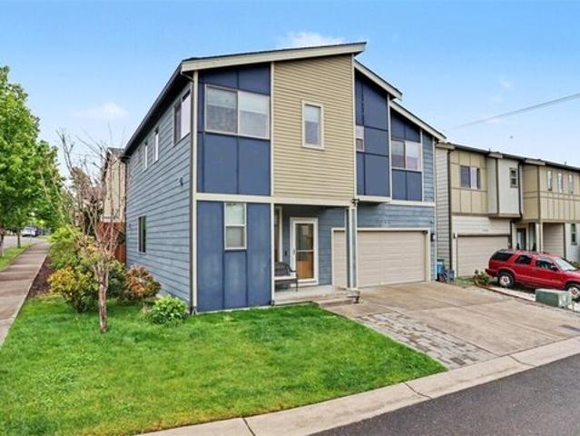 22509 SE 283rd St, Maple Valley, WA 98038