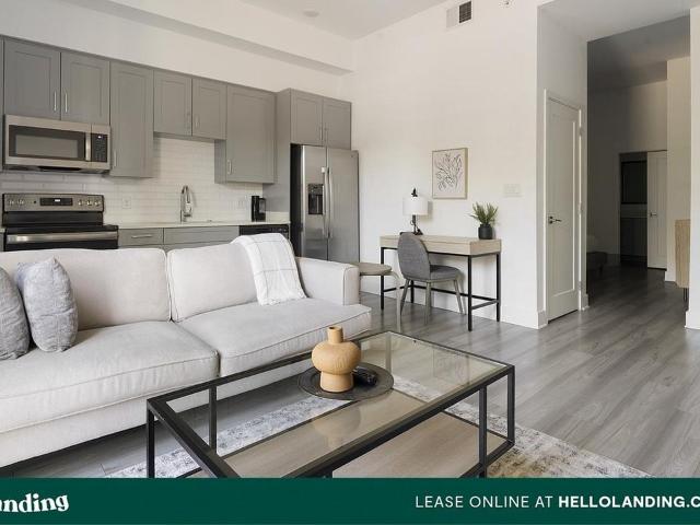 2250 McGregor Blvd Studio Apartment for Rent at 2250 Mcgregor Blvd, Fort Myers, FL 33901