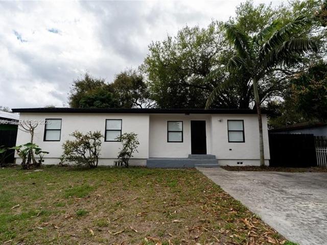 2250 NW 154th St, Miami Gardens, FL 33054