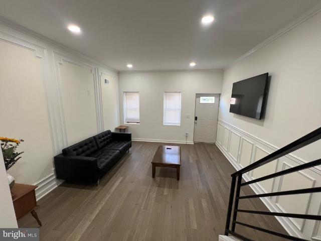 2250 N 2Nd Street