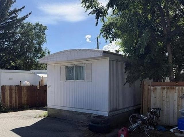2250 N Yellowstone Hwy Trlr 11, Idaho Falls, ID 83401