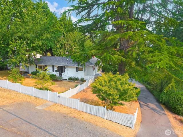 2250 NE 175th Street