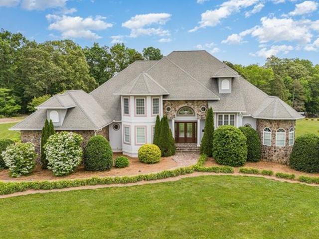 2250 Bethel Church Rd, Pleasant Garden, NC 27313