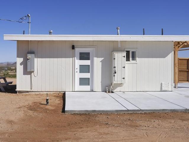 2250 Delgada Ave, Landers, CA 92285