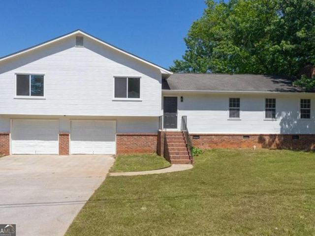 2250 Ridge Forest Dr, Grayson, GA 30017
