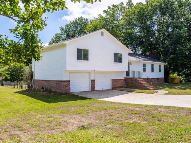 2250 Ridge Forest Drive