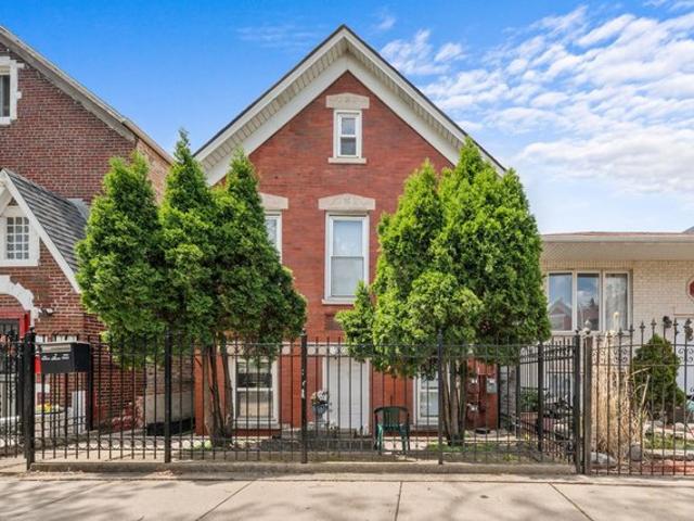 2250 S Sacramento Ave, Chicago, IL 60623