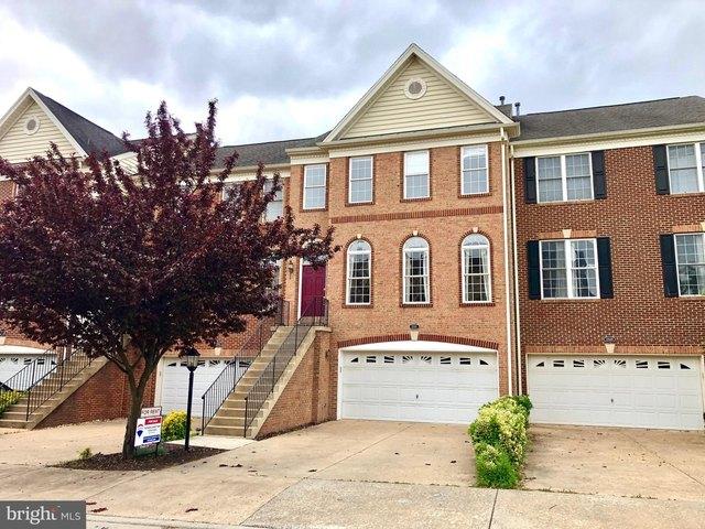 22511 Airmont Woods Ter, Ashburn, VA 20148
